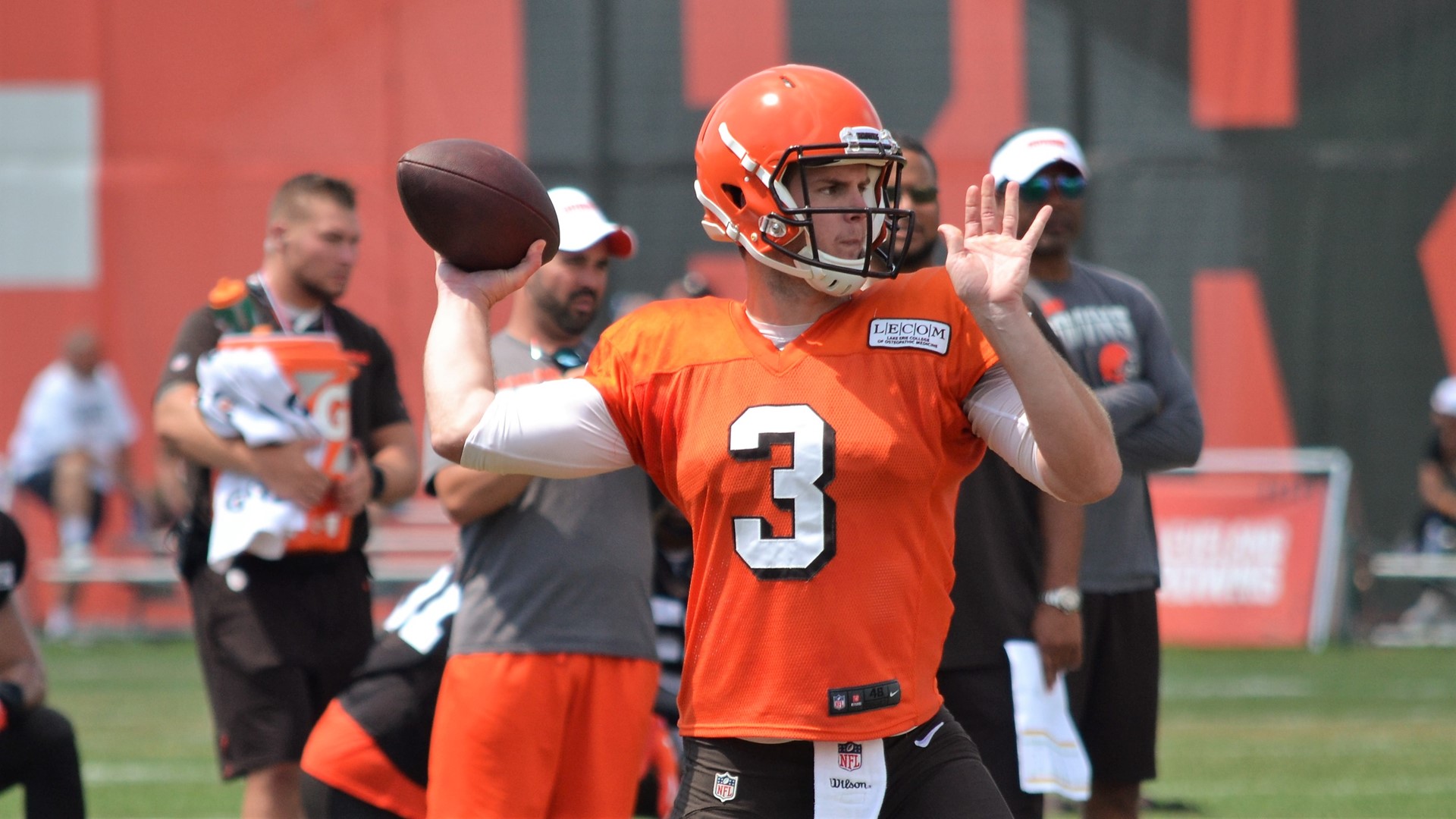 Watch: Cleveland Browns QB Garrett Gilbert finds Dontrell Hilliard for ...