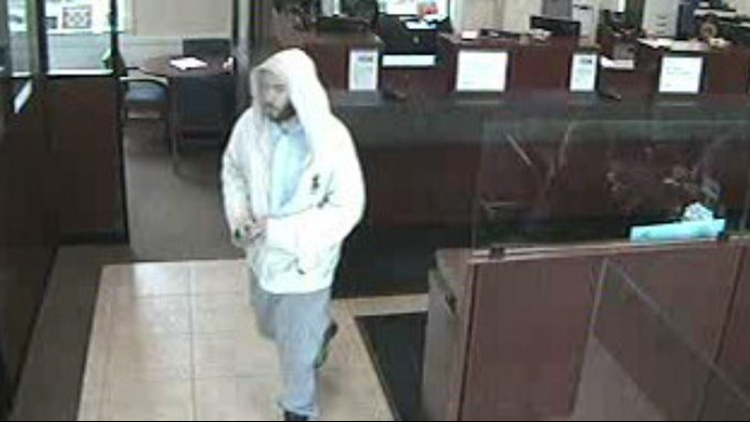 FBI: Suspect who robbed Chase Bank in Seven Hills believed to be same ...