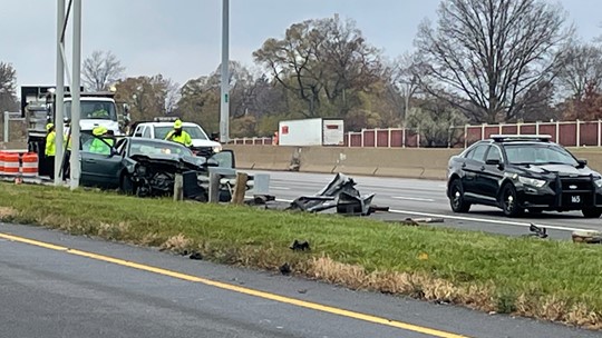 Cleveland: 46-year-old man killed in car crash on I-71 North | wkyc.com