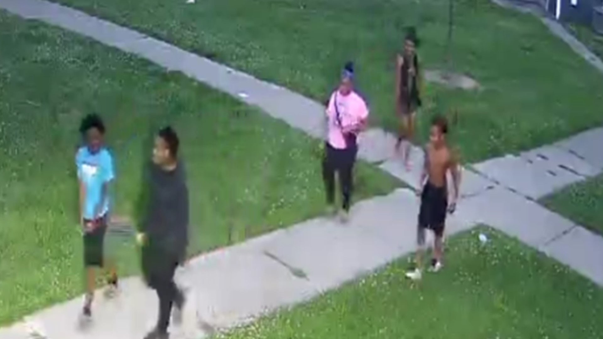 Akron: Police looking to identify teens in robbery | wkyc.com