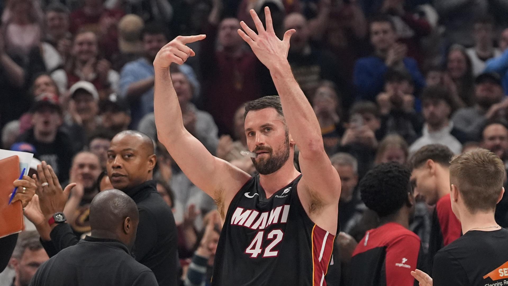 WATCH: Cavaliers legend Kevin Love gets standing ovation in return to ...