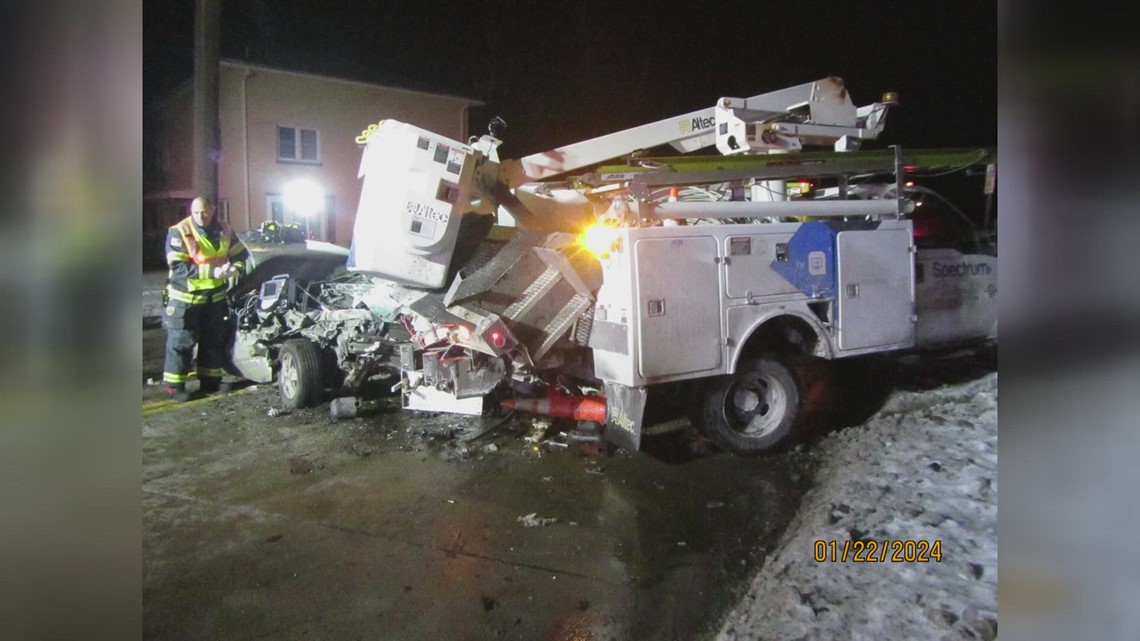 Kent police: 1 dead, 2 injured after car strikes Spectrum bucket truck ...