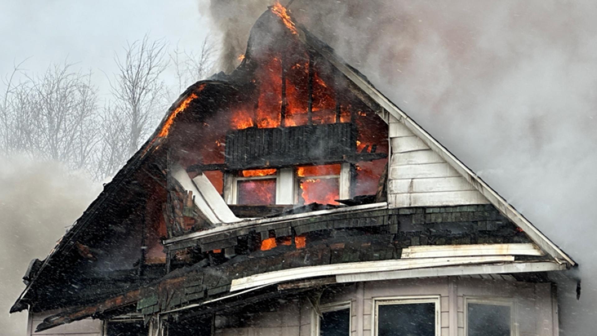 Cleveland firefighters battle house fire in Glenville | wkyc.com