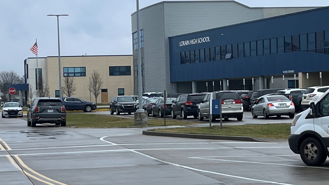 Level 2 lockdown lifted at Lorain High School | wkyc.com