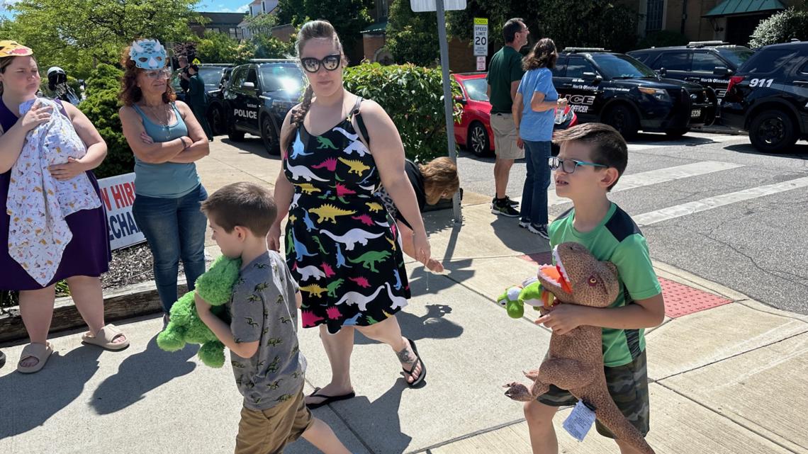 Memory line for Julian Wood killed in Giant Eagle stabbing | wkyc.com