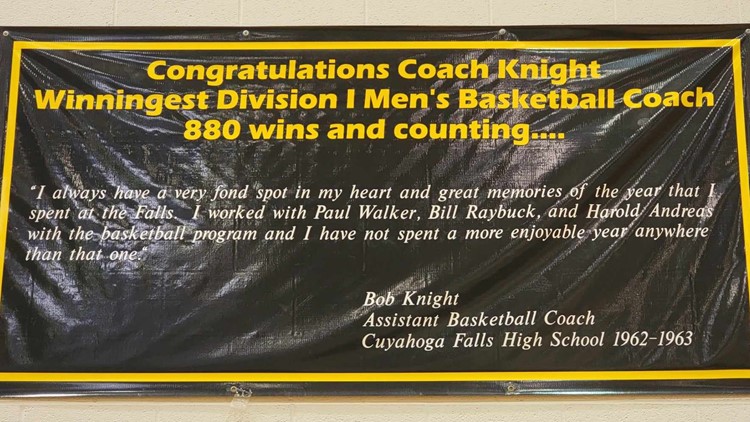 Basketball legend Bob Knight remembered in hometown of Orrville | wkyc.com