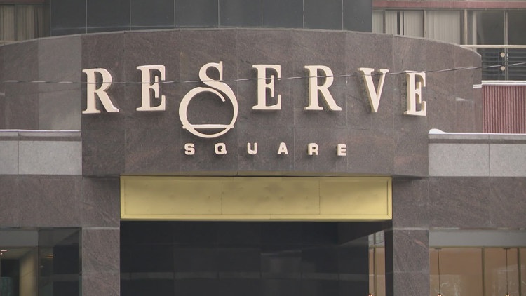 Reserve Square Apartments tenants without heat as building faces $78 ...