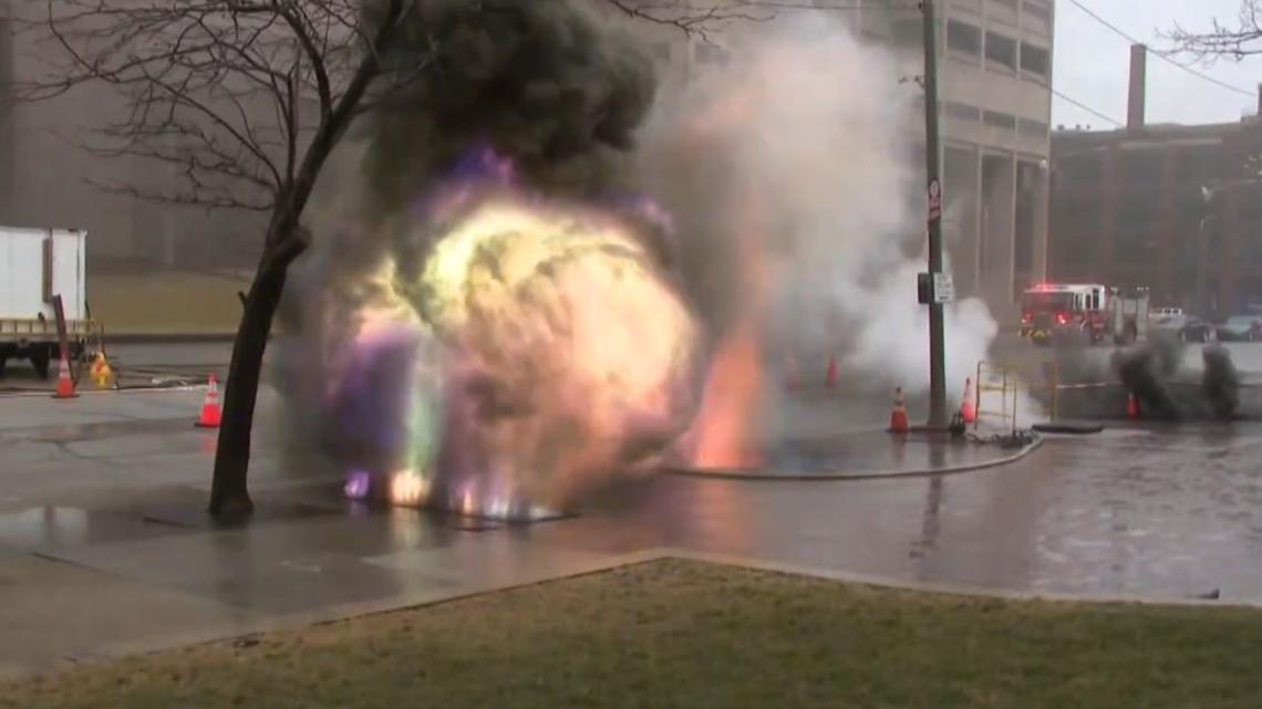 Cleveland Fire responds to blaze outside The Justice Center | wkyc.com