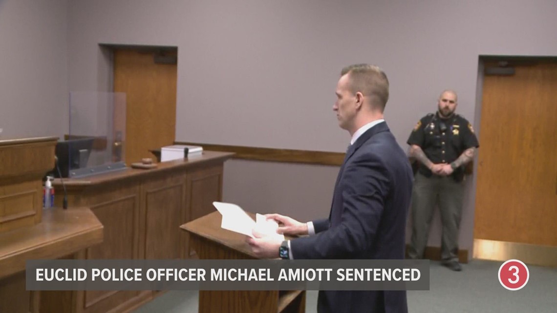 Euclid police officer Michael Amiott gives statement before sentencing ...
