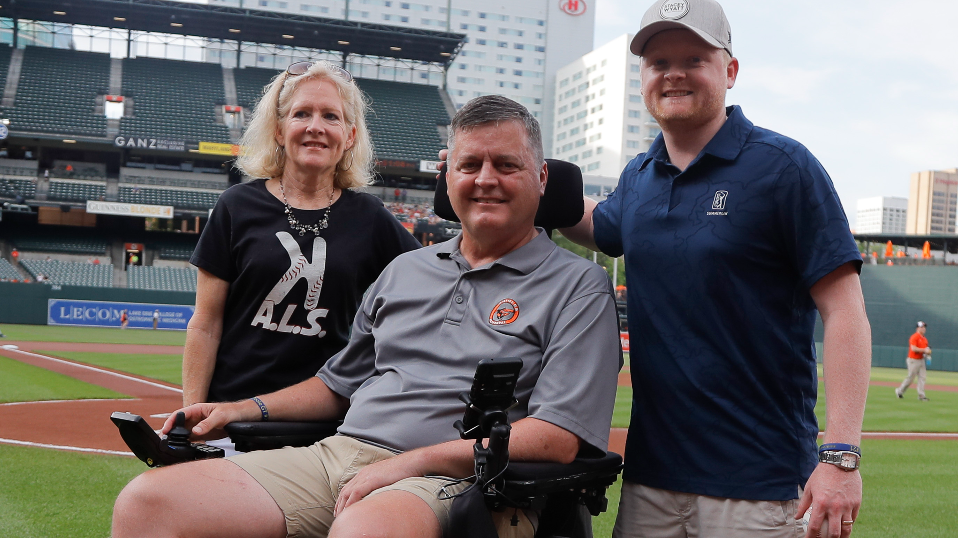 AP Column: Remembering Jim Poole for more than just one pitch | wkyc.com