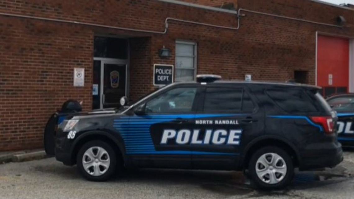 Officers looking for suspect who stole North Randall police car | wkyc.com