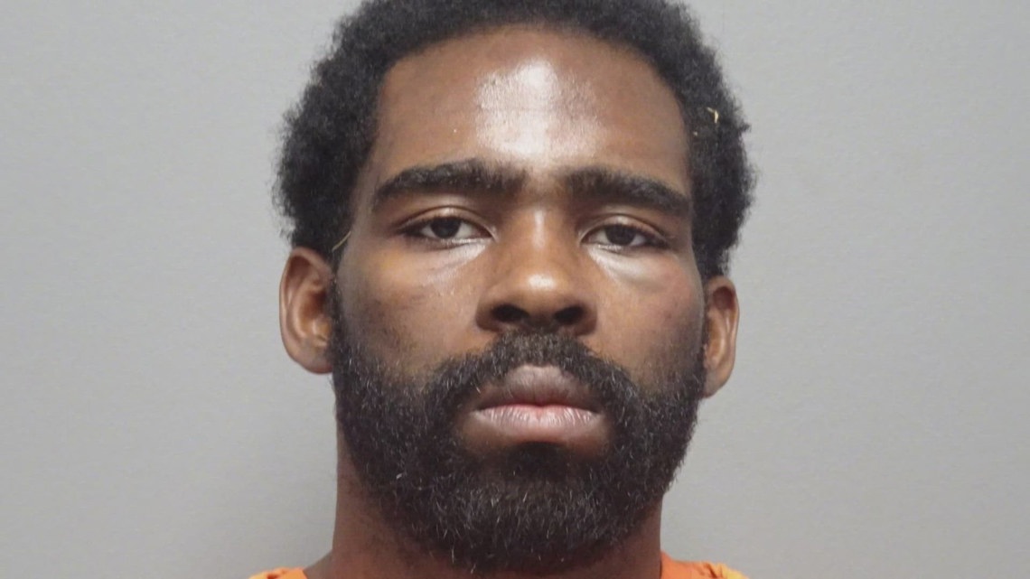 Case against man accused of killing Cleveland officer heads to grand ...