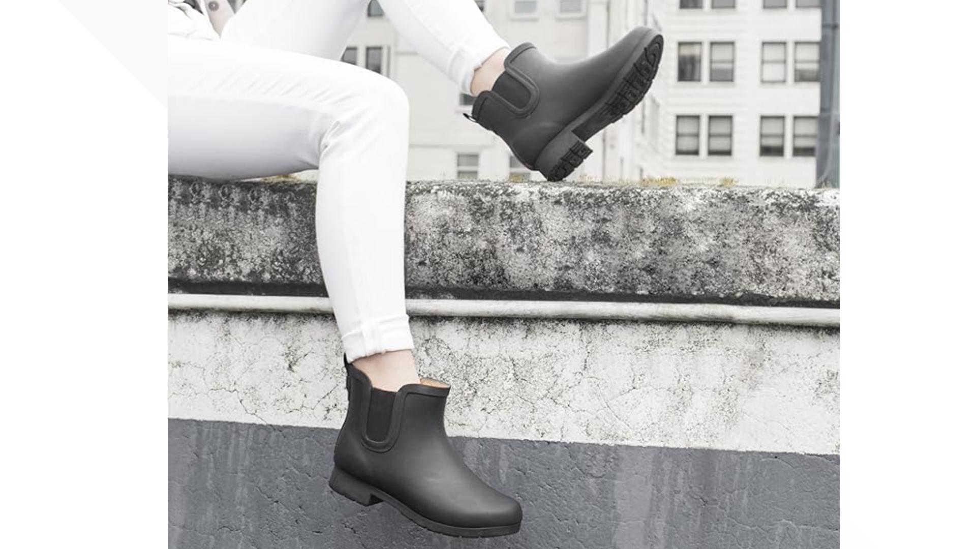Chooka Women's Waterproof Plush Chelsea Bootie | wkyc.com