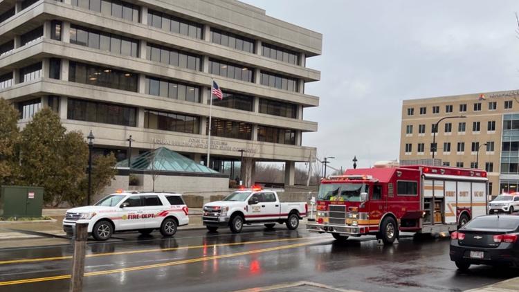 Akron Fire: Bomb threat cleared at federal building | wkyc.com