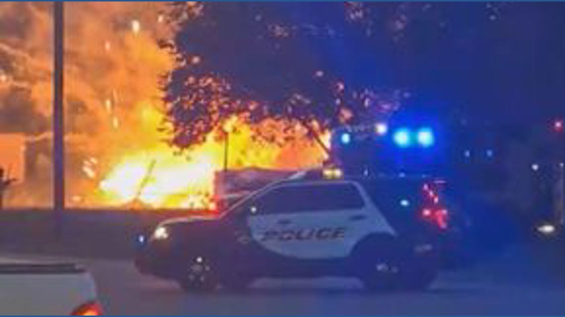 Fireworks stand catches fire in Oklahoma erupting into a spectacular ...