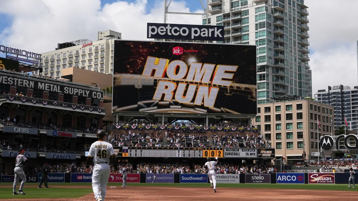 Who is Onya Nurve? Cleveland drag artist joins season 17 of 'RuPaul's ...