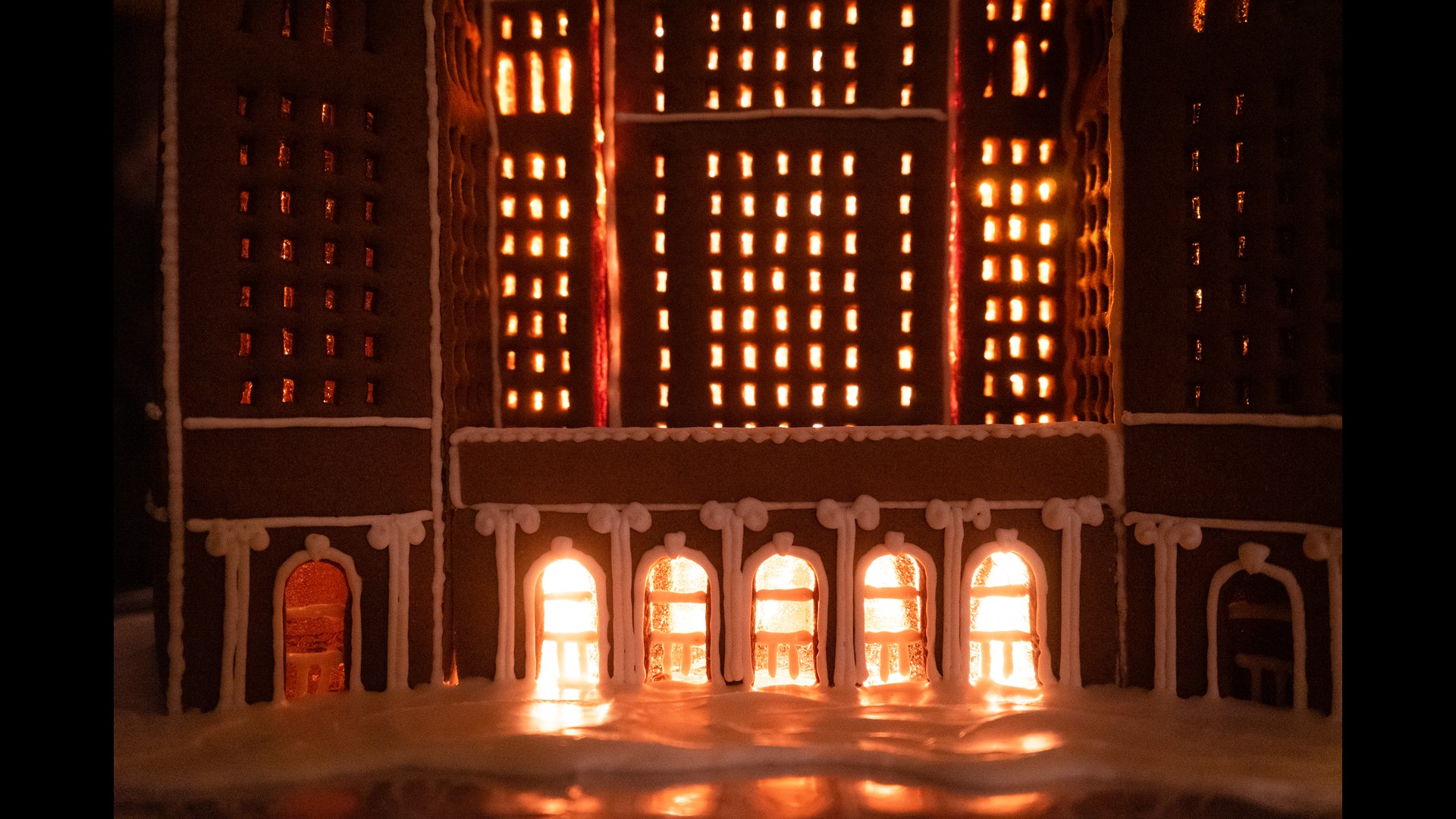 Cleveland resident creates gingerbread Terminal Tower | wkyc.com