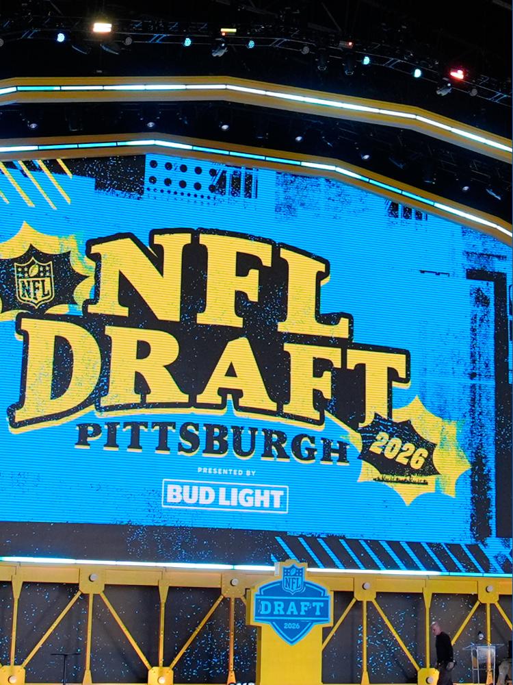 4 Ohio State Buckeyes selected in first round of 2026 NFL Draft | wkyc.com