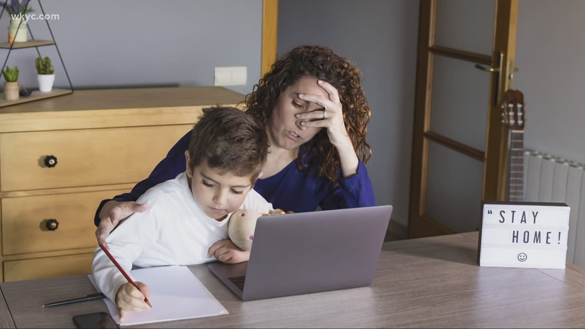 Mom Minute Monday: How to stay in the moment during stressful times ...
