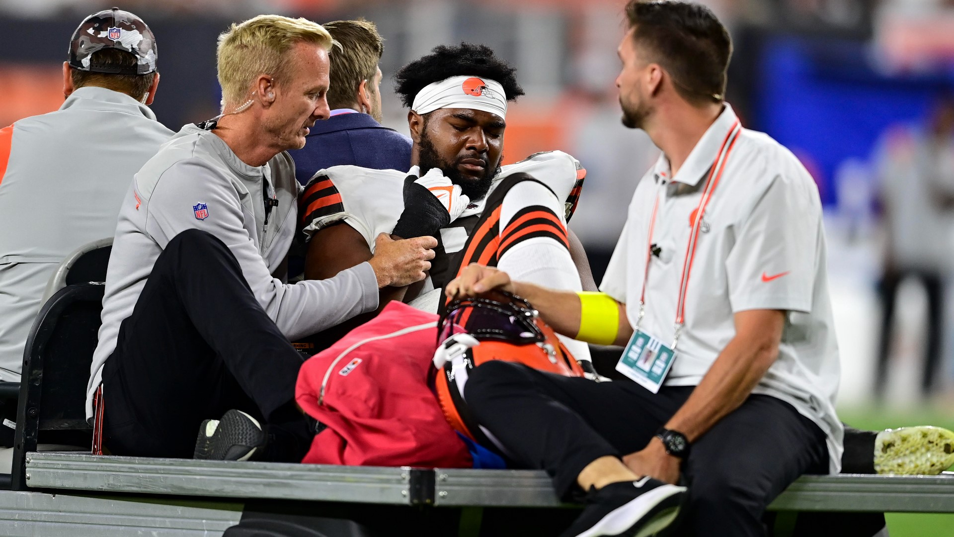 Browns' Chris Odom, USFL star, suffers season-ending knee injury | wkyc.com