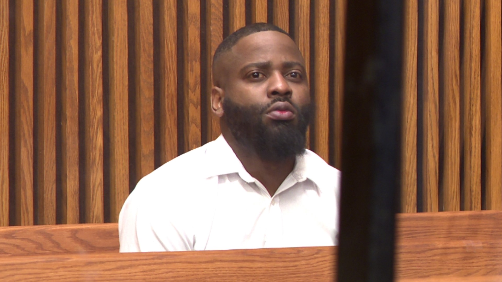 Ex-East Cleveland officer gets 2 1/2 years for on-duty thefts | wkyc.com