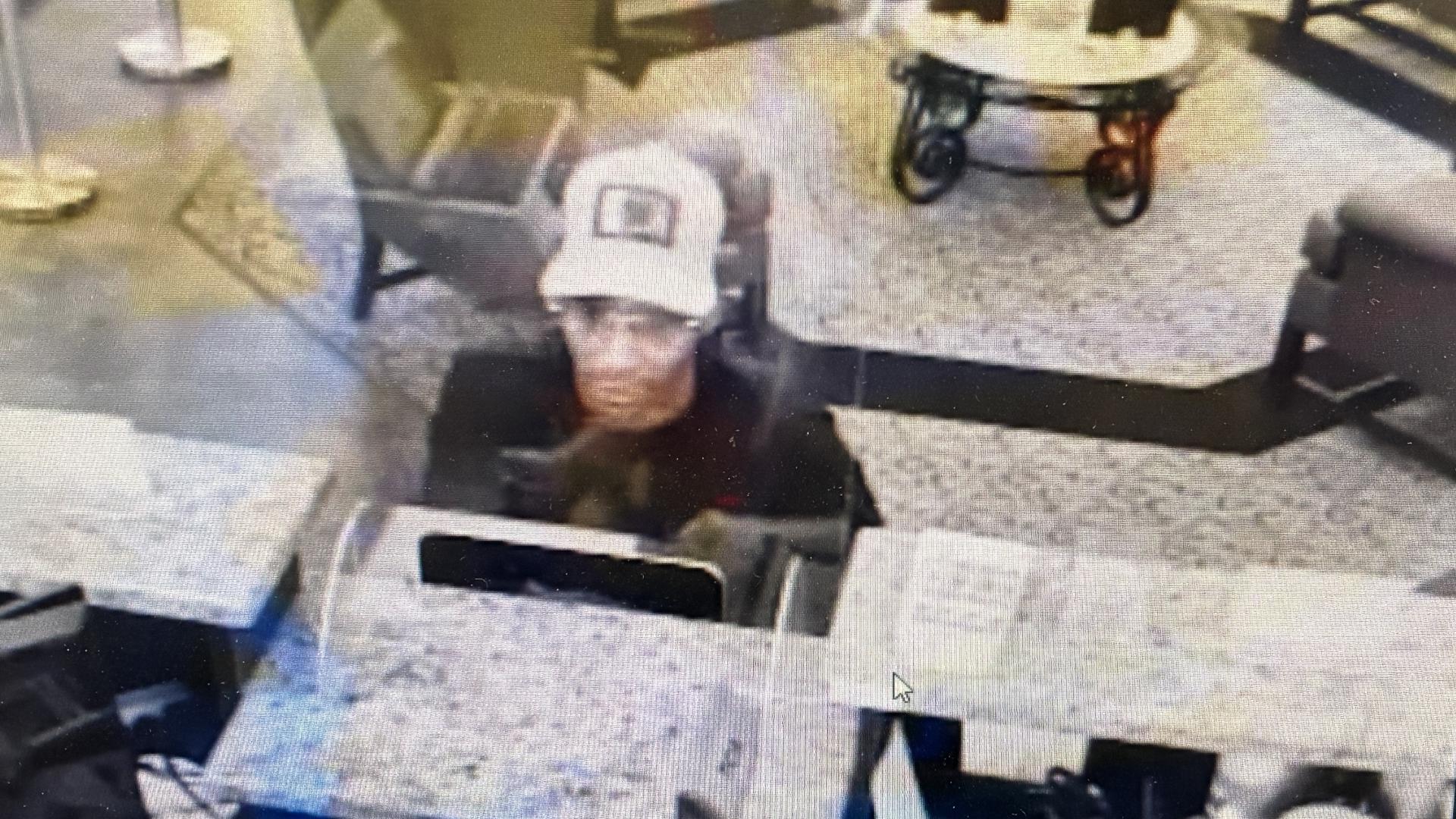 Hudson credit union robbed; suspect sought by police and FBI | wkyc.com
