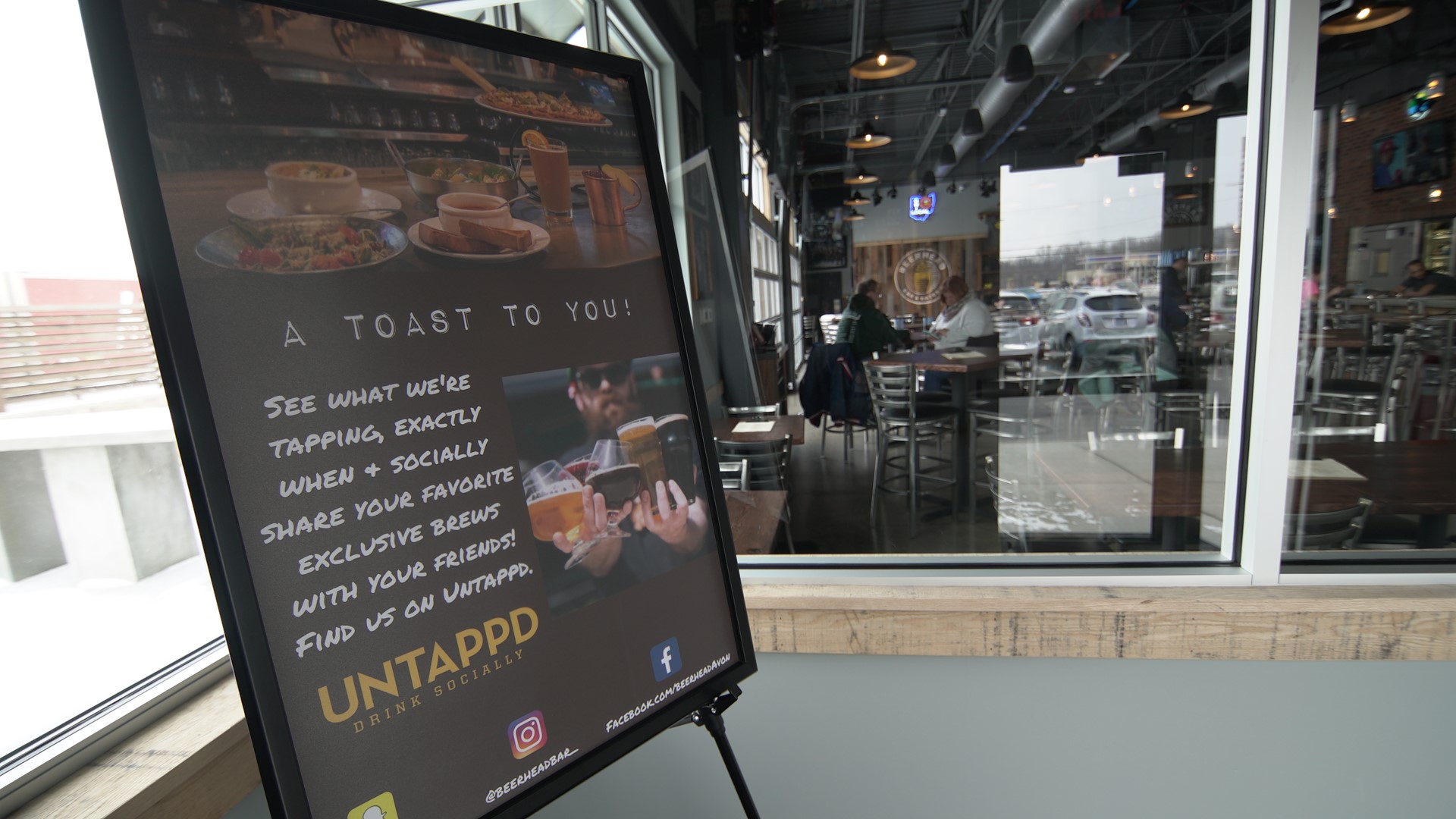 FIRST LOOK | Beerhead Bar & Eatery celebrates craft beer in Avon | wkyc.com