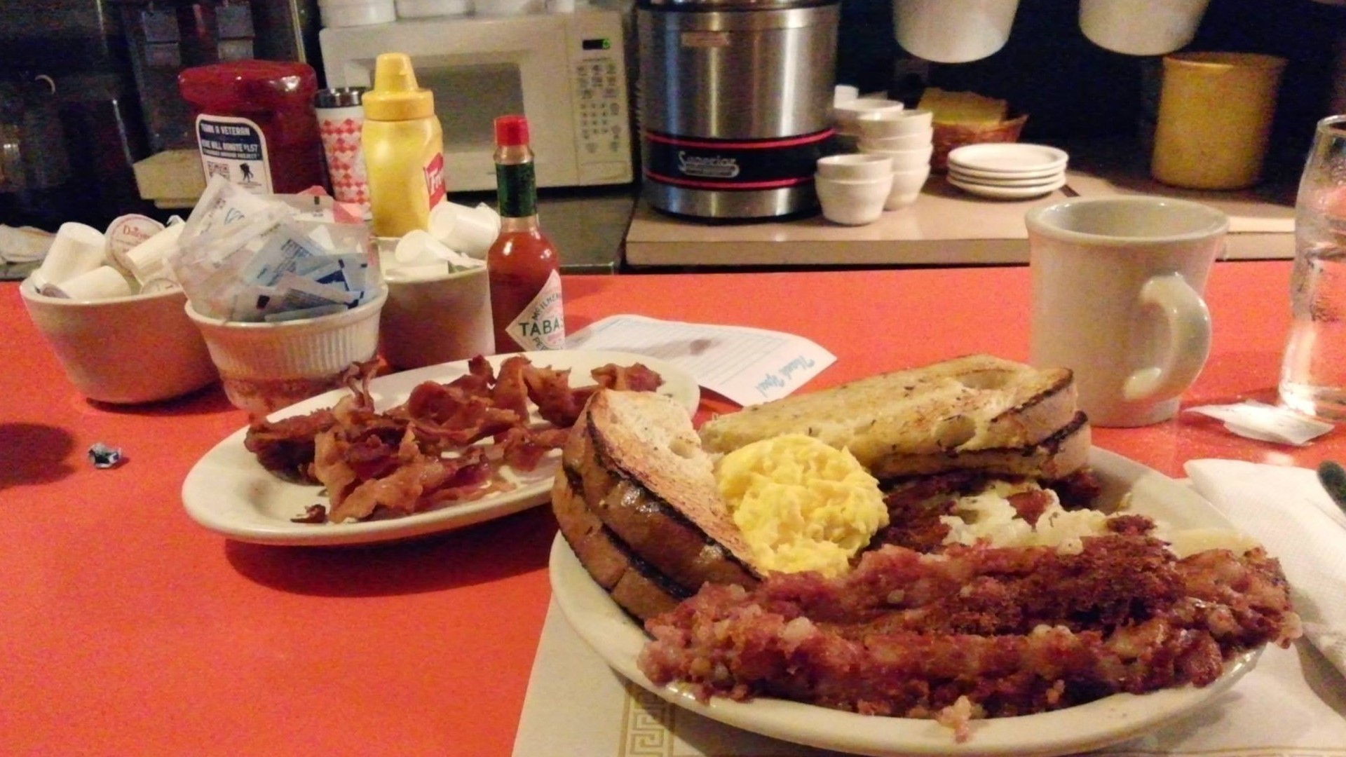 10 top Akron restaurants: Luigi's, Ken Stewart's Grille and more | wkyc.com