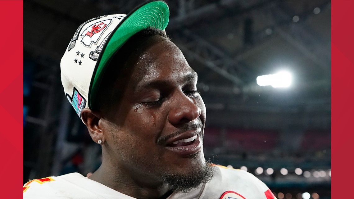 Cleveland's Frank Clark pays tribute to father after Super Bowl | wkyc.com