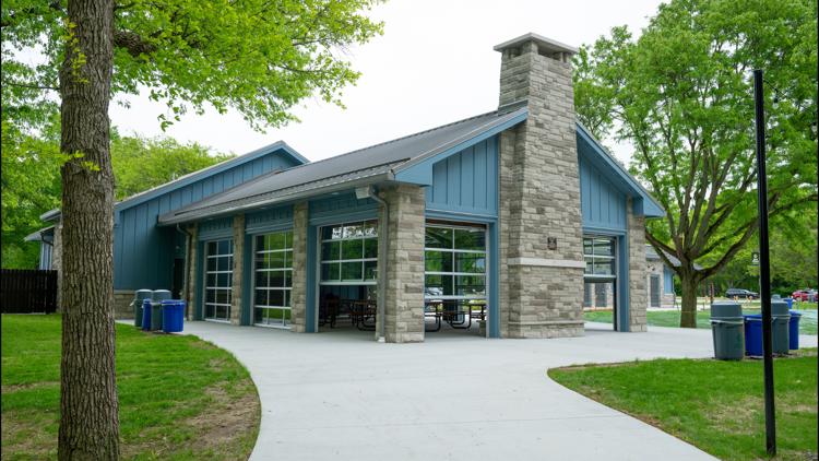 Cleveland Metroparks unveils new grille and amenities at Wallace Lake ...