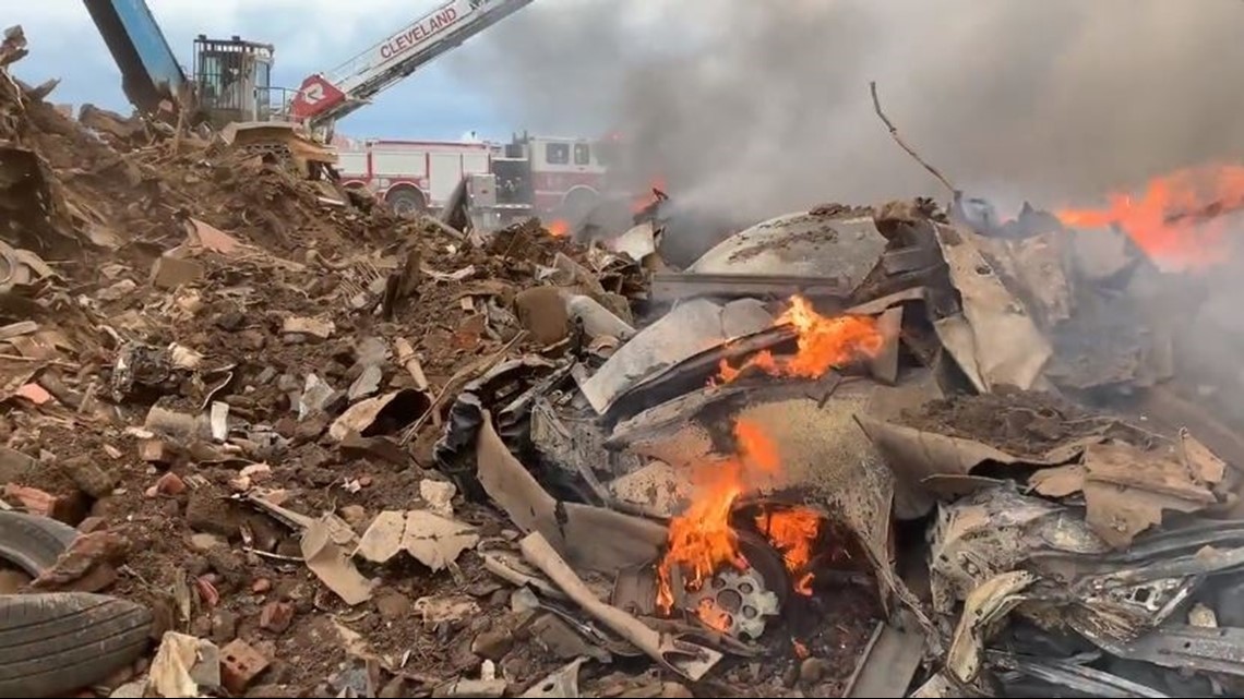 Fire breaks out at junkyard in Cleveland: Watch video | wkyc.com
