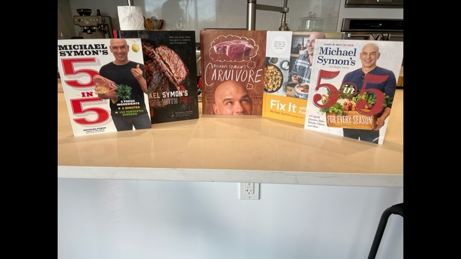 Michael Symon goes 1-on-1 with 3News' Doug Trattner | wkyc.com