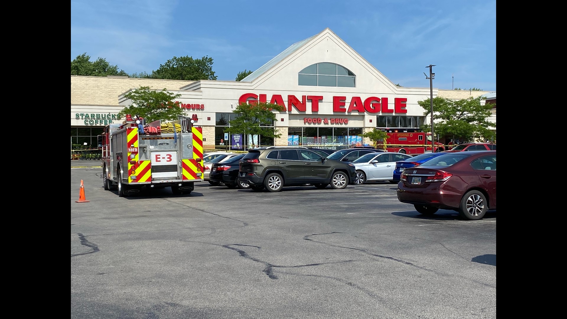 2 killed during shooting at Giant Eagle in North Olmsted | wkyc.com