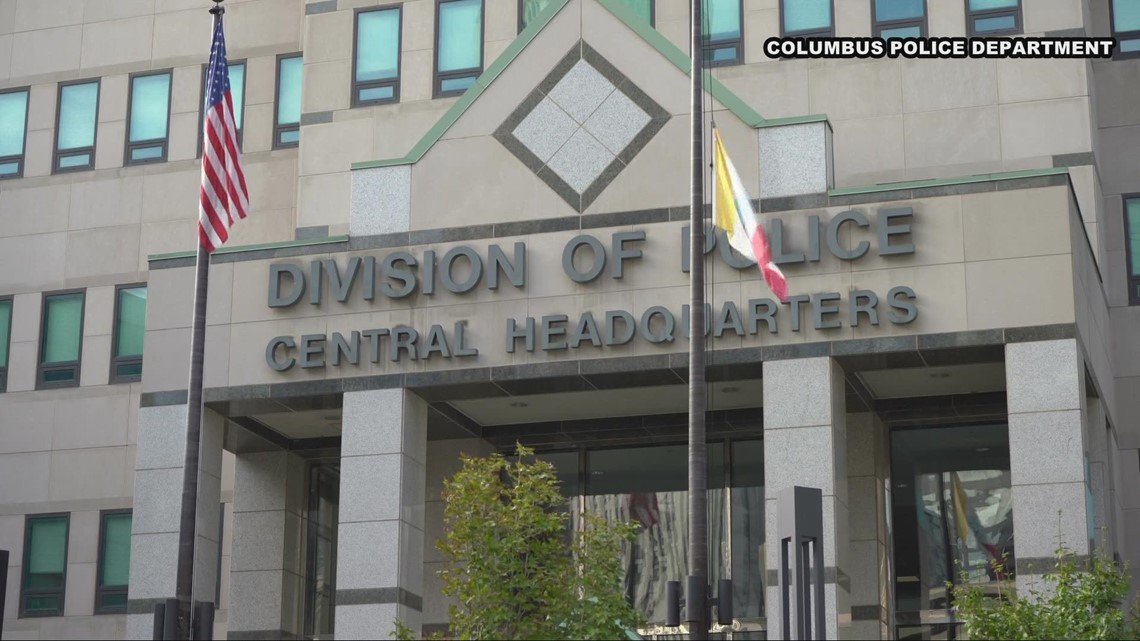 VERIFY | Should you dial 112 when you are pulled over by unmarked ...