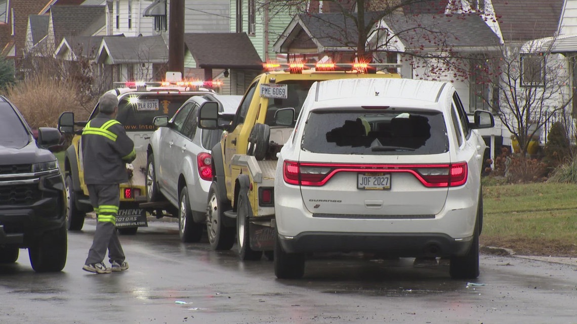 Garfield Heights police search for suspects in New Year's Eve chase ...