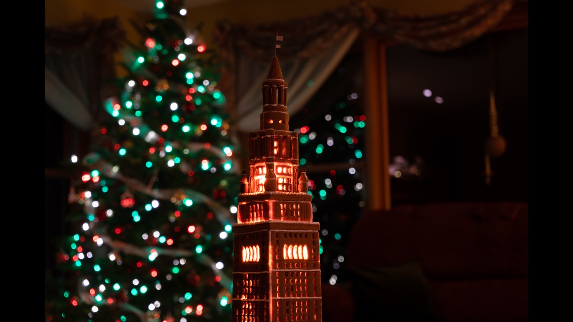 Cleveland resident creates gingerbread Terminal Tower | wkyc.com