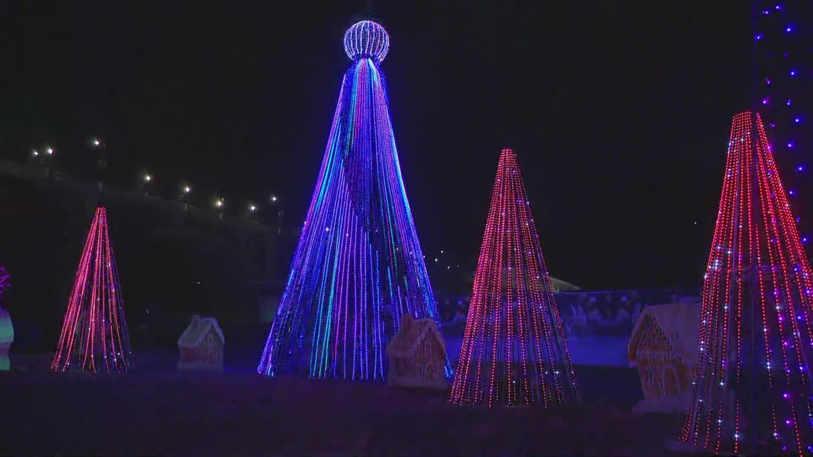 Wild Winter Lights returns to Cleveland Metroparks Zoo for 2025 ...