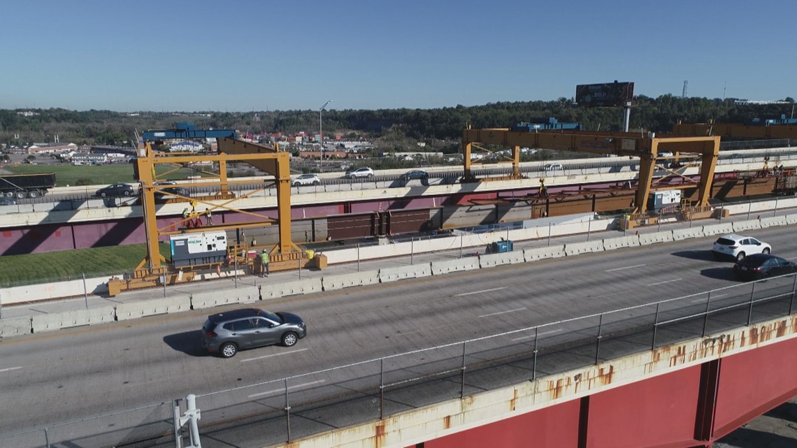 I-480 Valley View Bridge construction is under way | wkyc.com