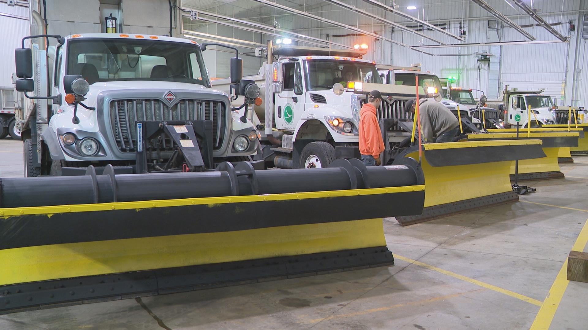 ODOT prepares for first snow of the season in Northeast Ohio | wkyc.com