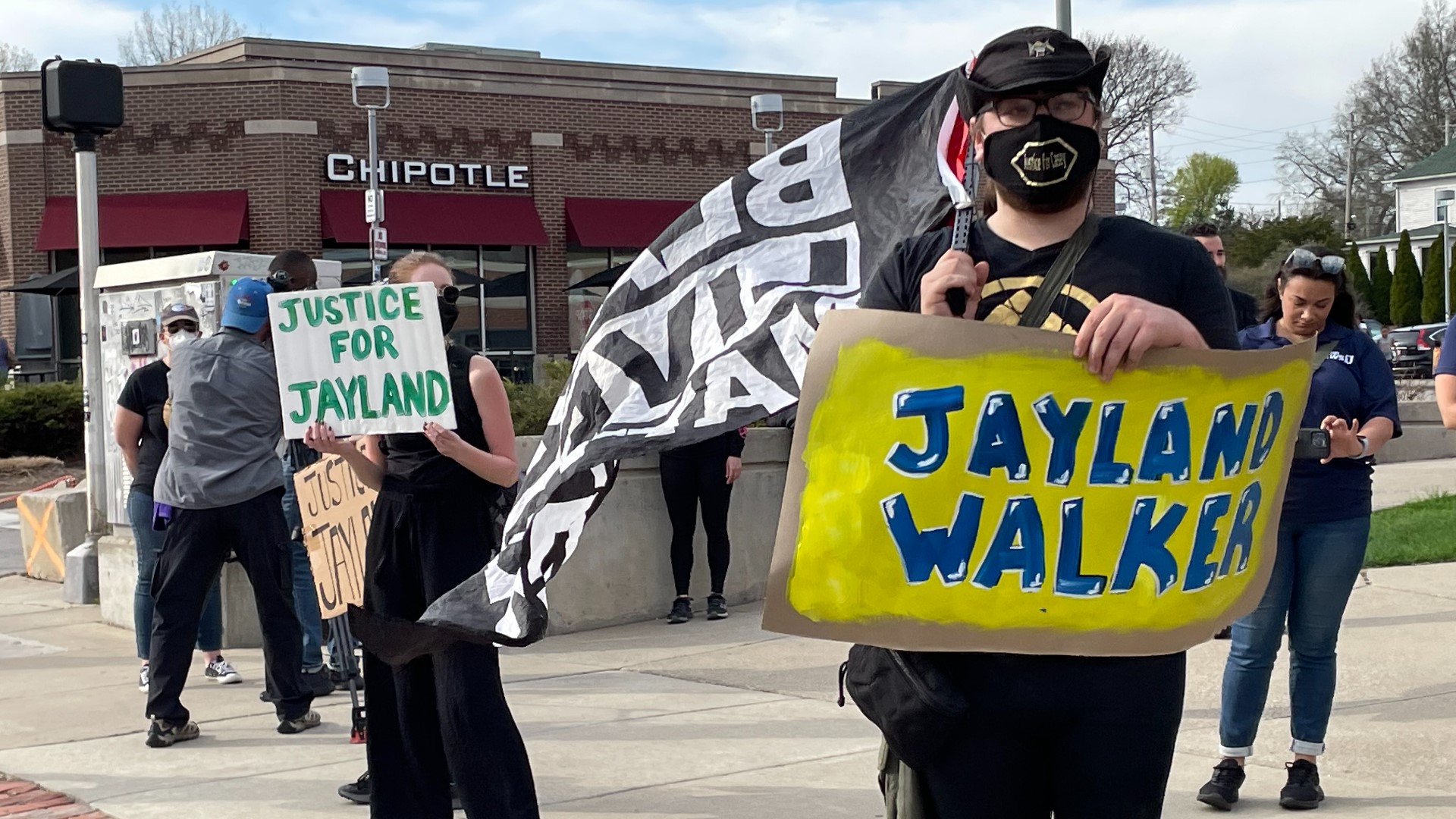 Akron braces for imminent Jayland Walker grand jury decision | wkyc.com