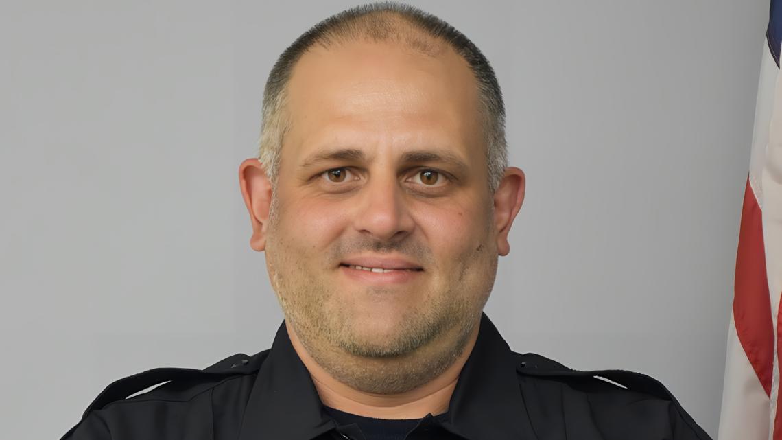 Funeral for firefighter-paramedic Paul Mickolick: Procession route in ...