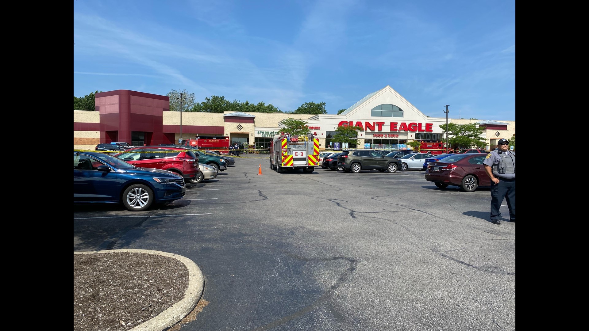 2 killed during shooting at Giant Eagle in North Olmsted | wkyc.com