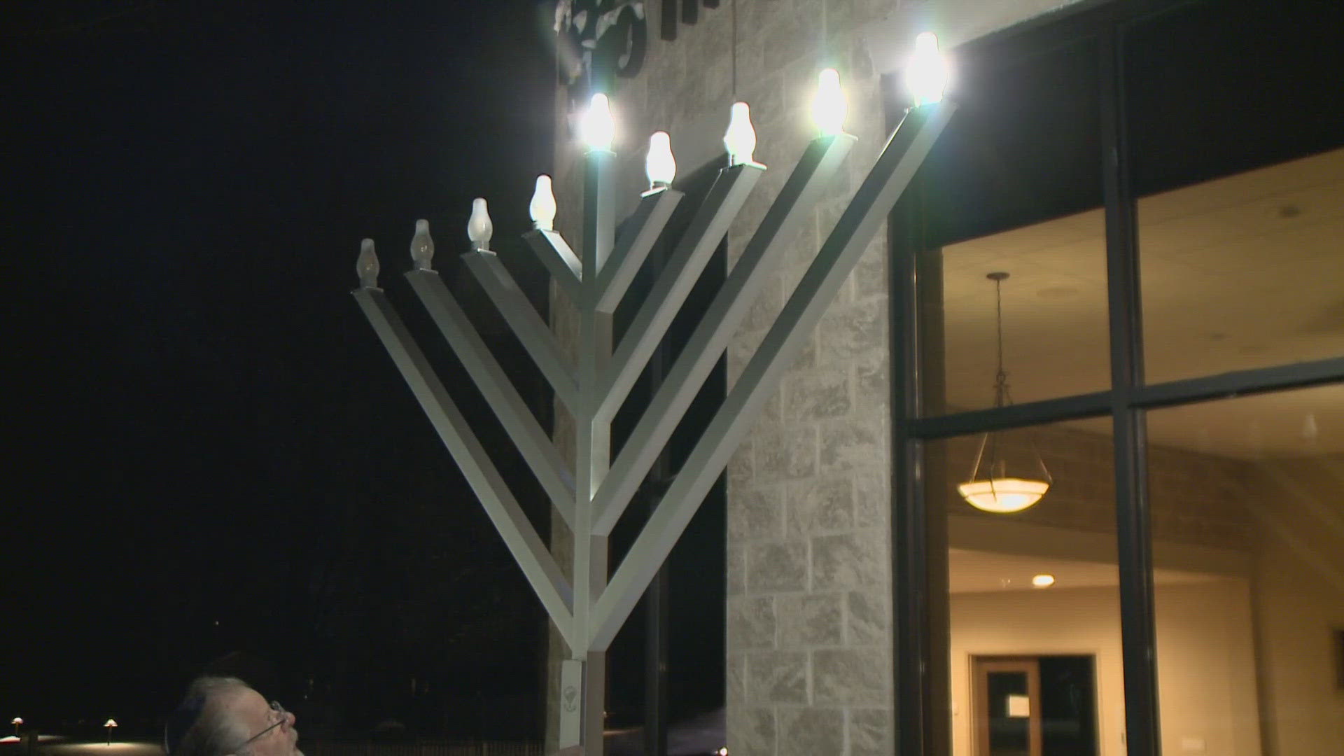 Cleveland Jewish community gathers for Hanukkah following tragedy at ...