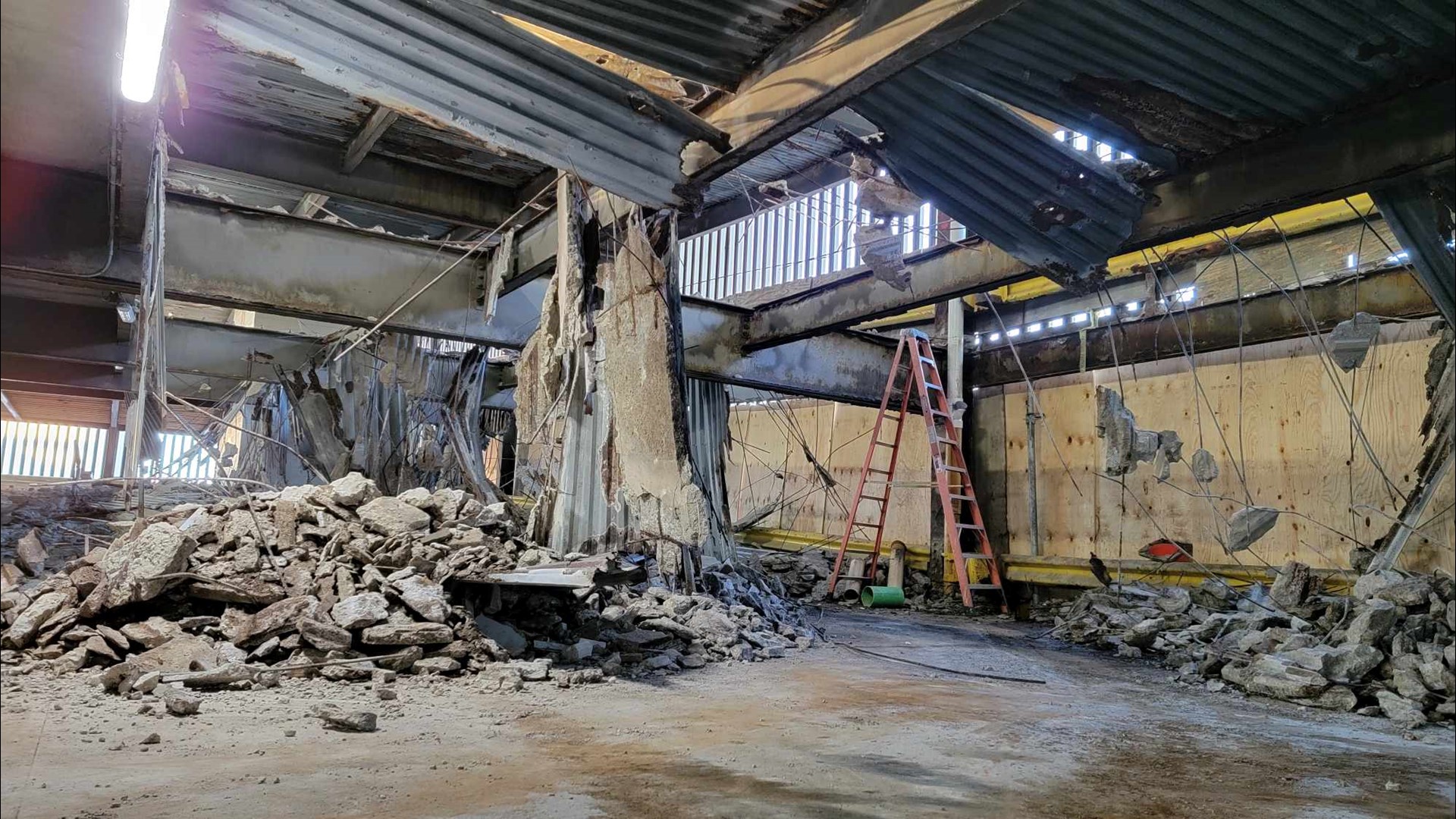 Construction concerns at Cleveland's Hamilton parking garage | wkyc.com