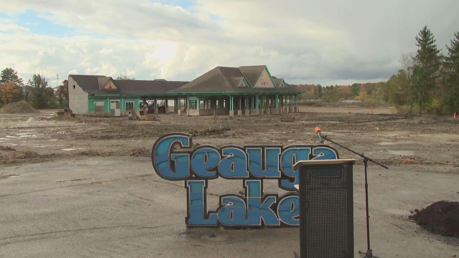 Groundbreaking held for Aurora Park at Geauga Lake, site of former SeaWorld Ohio property | wkyc.com