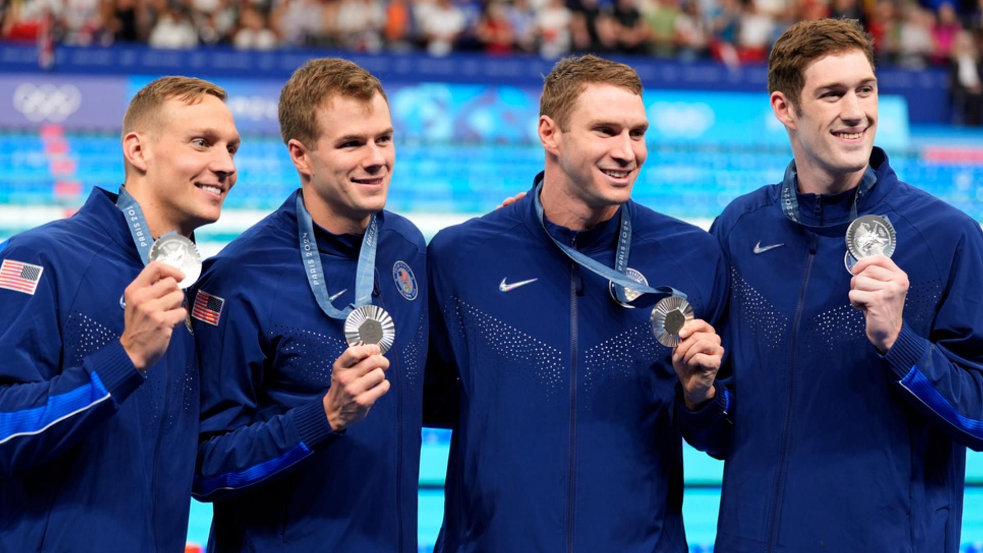 Ohio native Hunter Armstrong anchors US men to silver medal in 4x100 ...