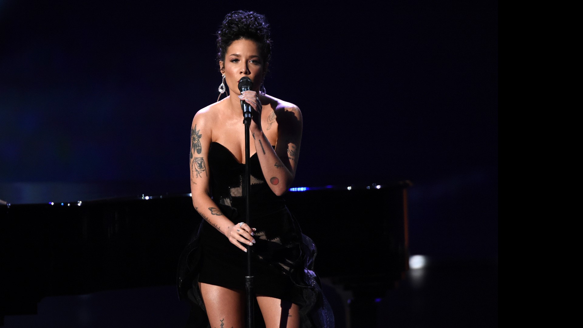 Halsey coming to Blossom Music Center | wkyc.com