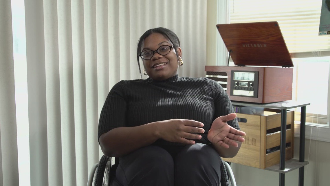 'I'm not alone': Cleveland author's debut memoir gives raw and honest ...