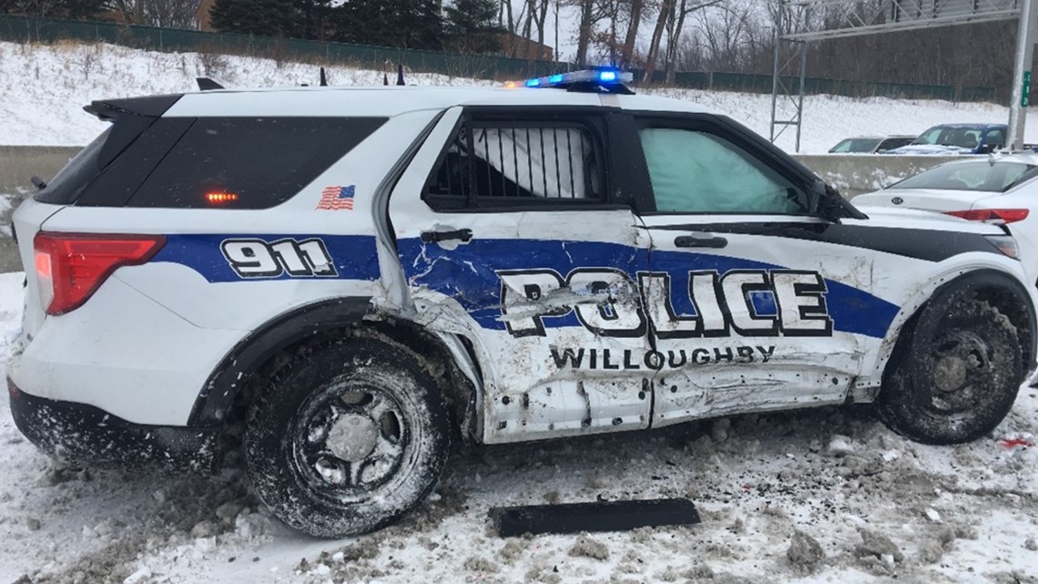 Willoughby: Driver strikes police cruiser on Christmas Day | wkyc.com