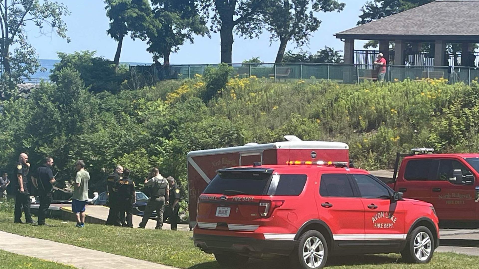 Avon Lake boat launch closed after capsized vessel, divers searching ...